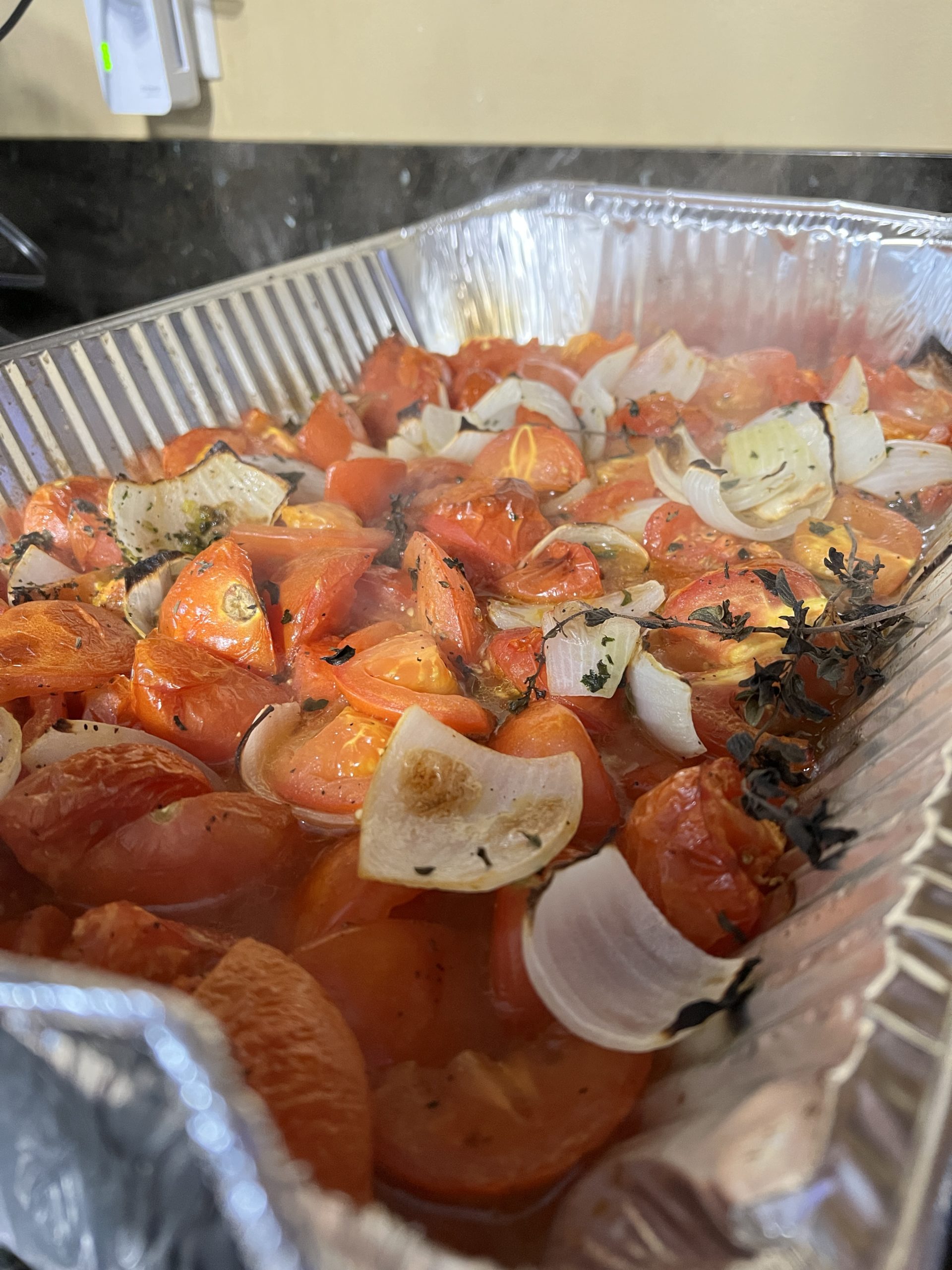 Red Pasta Sauce - Paper Plate Approved